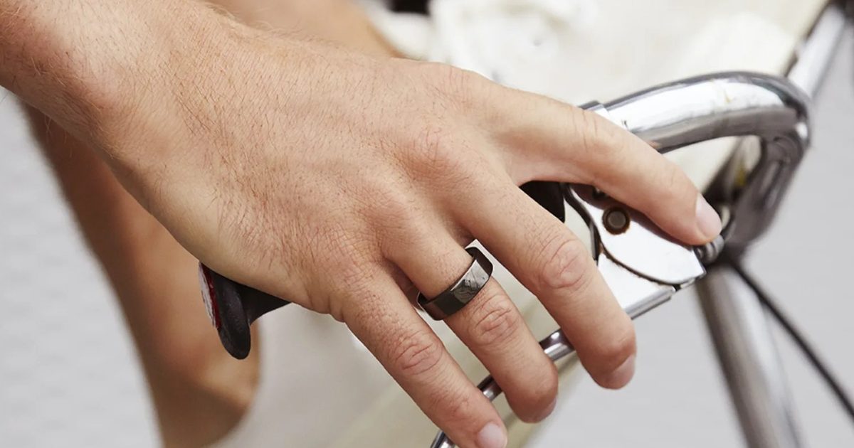 Este anillo háptico de 18 gramos deja que tu dedo toque objetos ...