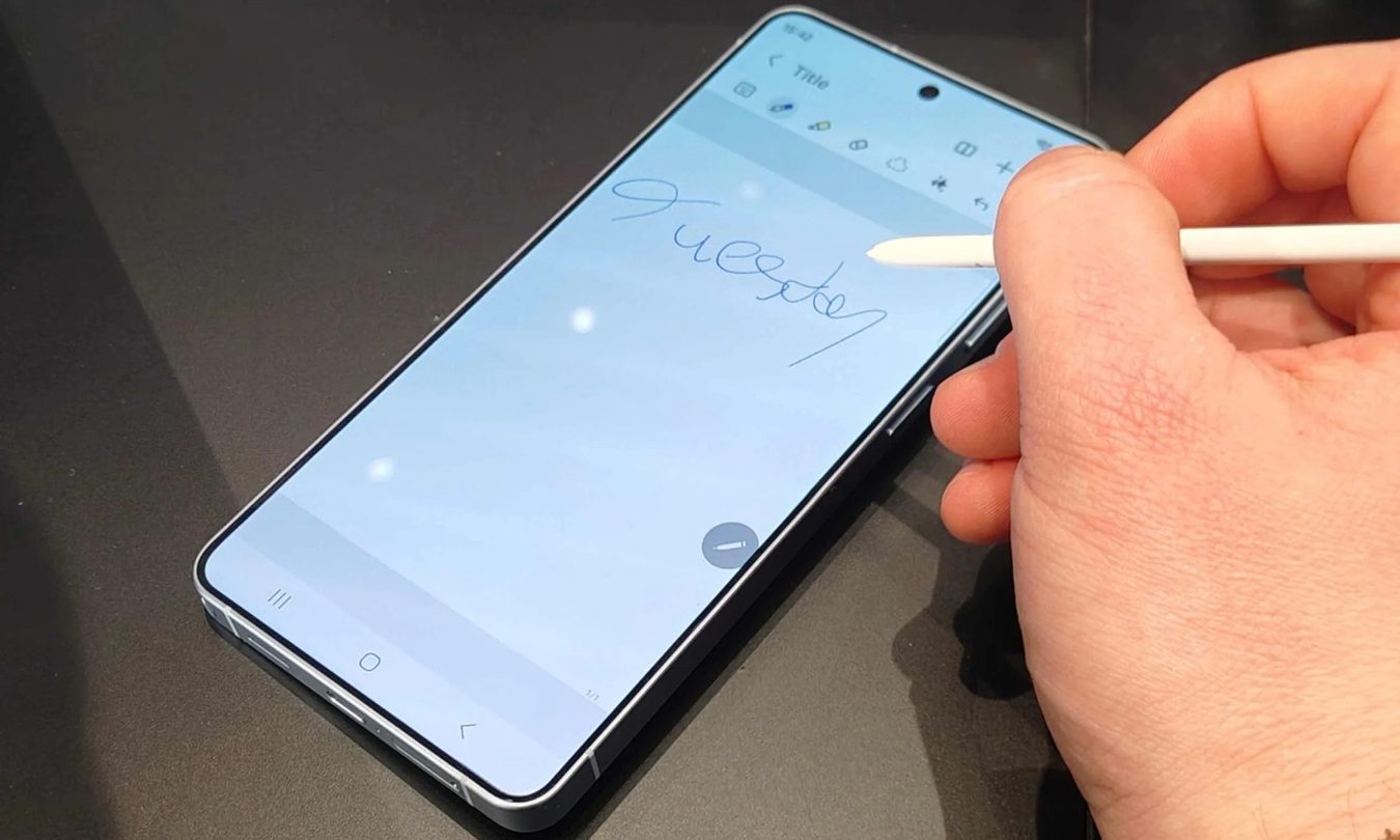 Resurge el Nokia N8: después de 2010 vuelve como teléfono retro ...