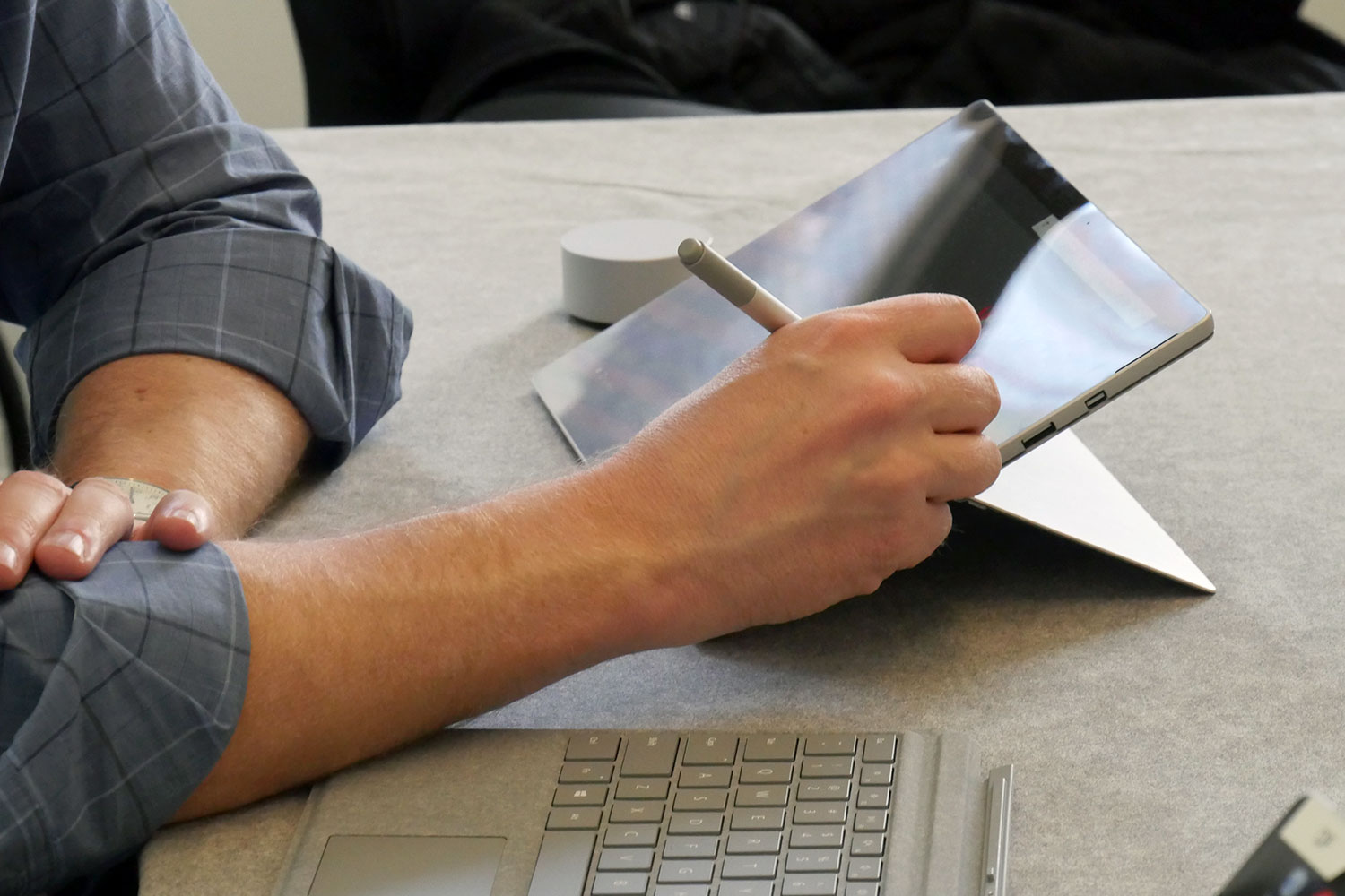 Microsoft Surface Pro 2017: Nuestras primeras impresiones | Digital ...