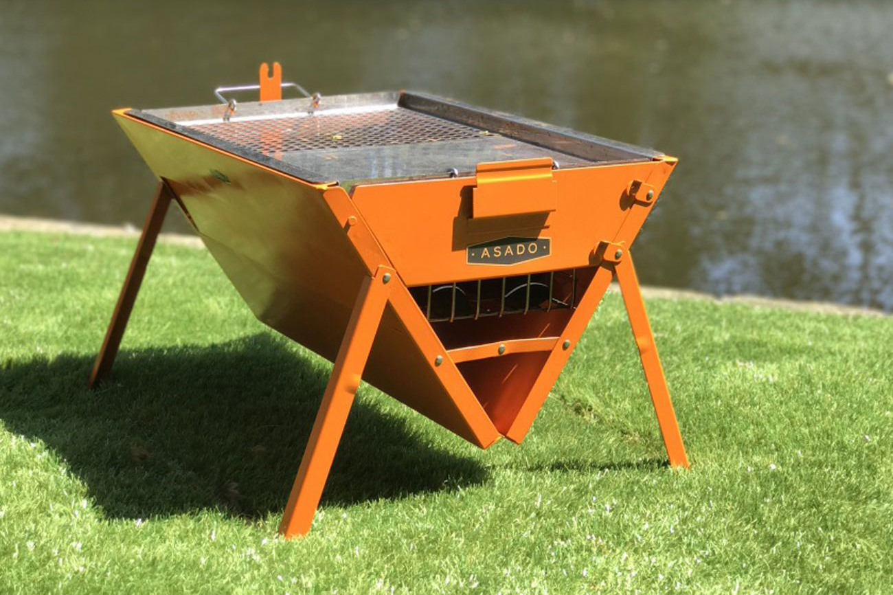 Con la parrilla portátil inteligente Uber-Q podrás preparar el asado ...