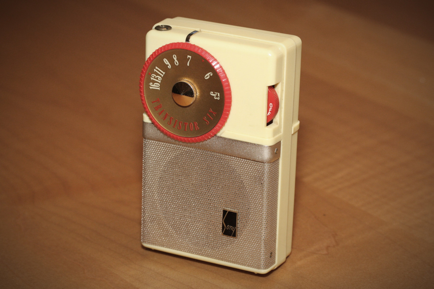 Tokyo Tsushin Kogyo, mejor conocida como Sony, cumple 75 | Digital ...