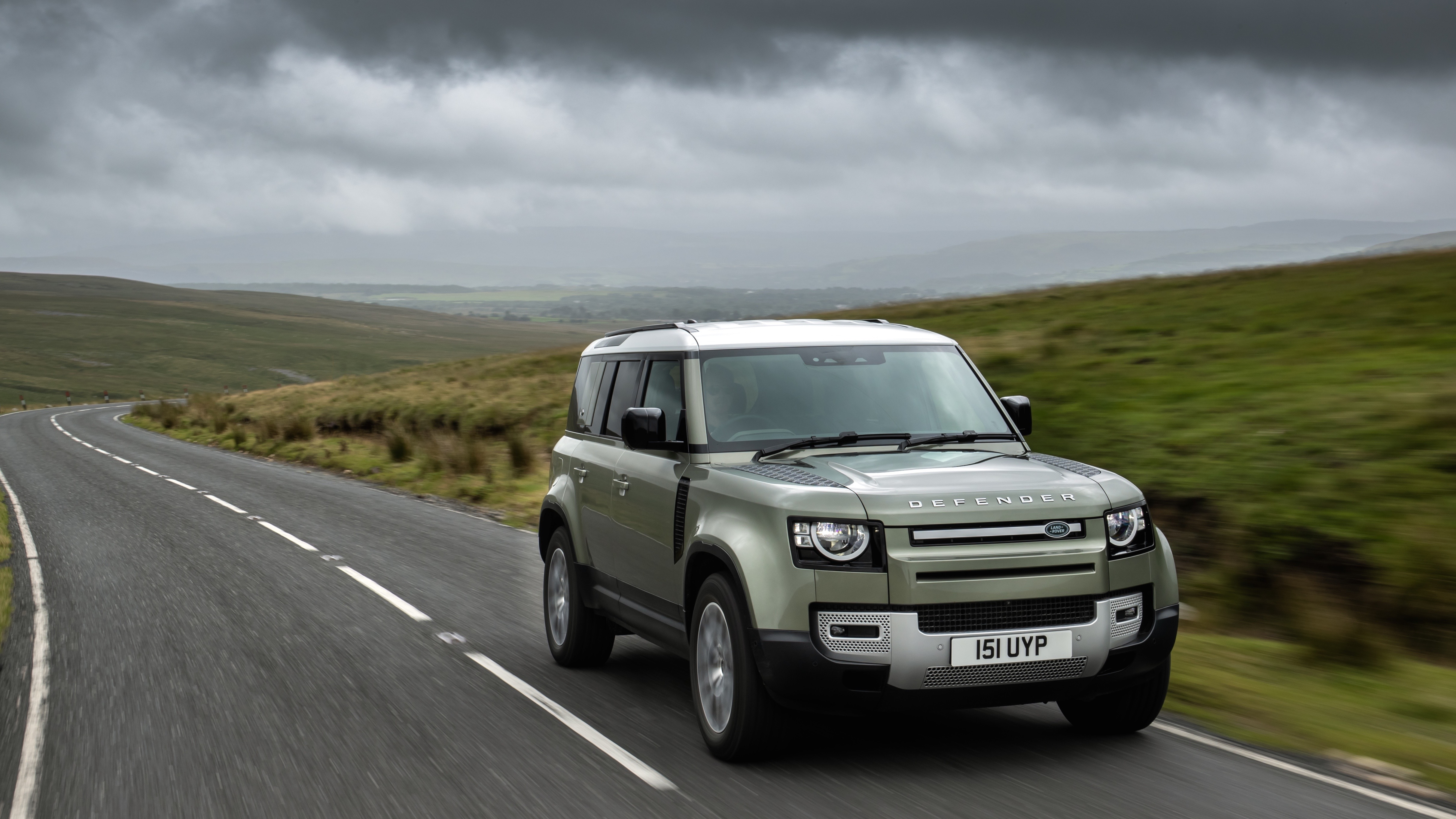 Land Rover desarrolla Defender con celda de combustible | Digital ...
