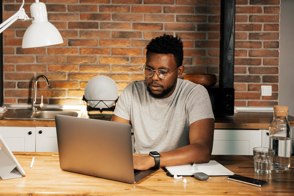 Zoom acortará las videollamadas gratuitas entre dos personas | Digital ...